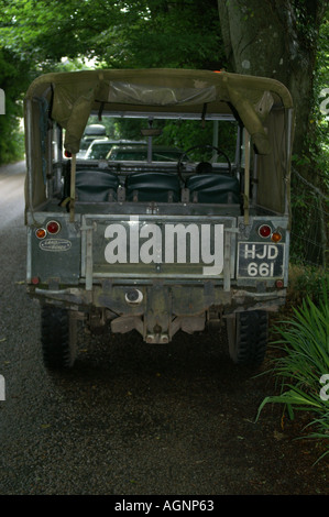 A rare Series one Land Rover with split windscreen Stock Photo - Alamy