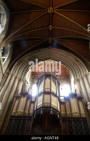 The organ in St. Peter ad Vincula Church, Ratley, Warwickshire, England ...