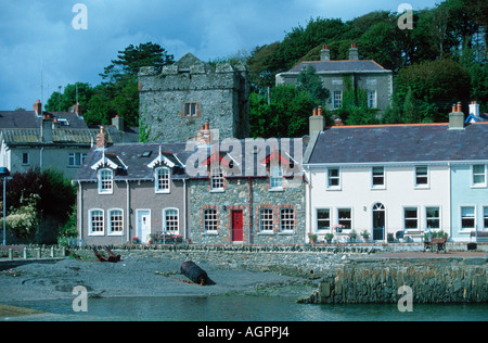 Row of houses / Strangford / Haeuserreihe Stock Photo - Alamy