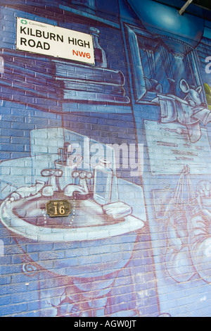 Kilburn High Road sign Stock Photo - Alamy