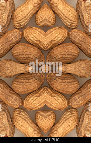 PATTERN OF PEANUTS IN SHELLS Stock Photo - Alamy