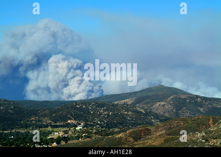 Cedar Fire Out of Control Stock Photo - Alamy