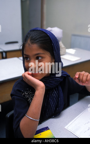 Punjabi lesson for Sikh children in a classroom of the gurdwara Stock ...