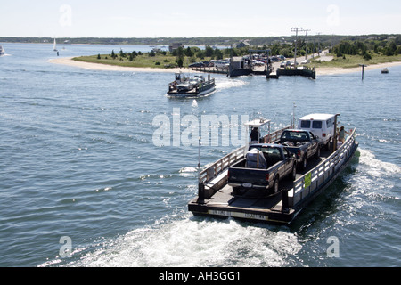 Chappy Ferry "On Time III" arrives with cars and passengers from ...
