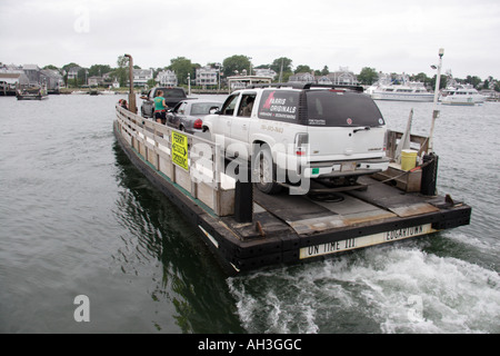 Chappy Ferry "On Time III" arrives with cars and passengers from ...