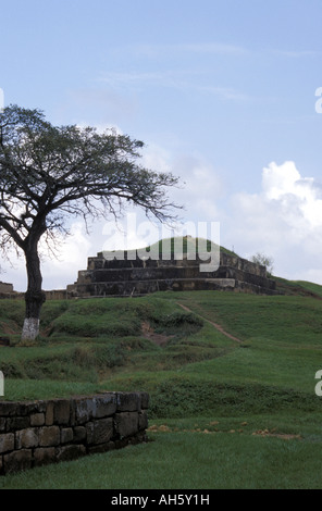 The pyramid at San Andres Mayan ruins in the valley of Zapotitán, El ...