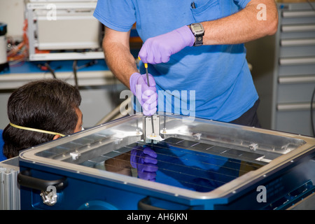 Gigapixel camera for the Pan-STARRS 1 telescope at Haleakala ...