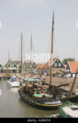 Holland Volendam to Marken ferry Stock Photo - Alamy