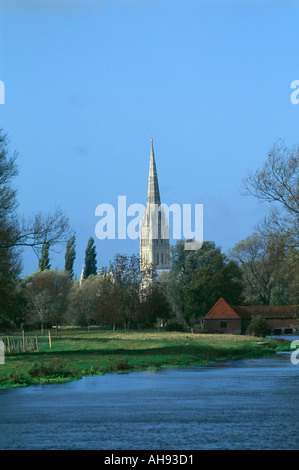Water Meadows, Salisbury Cathedral, Salisbury, River Avon, Wiltshire ...