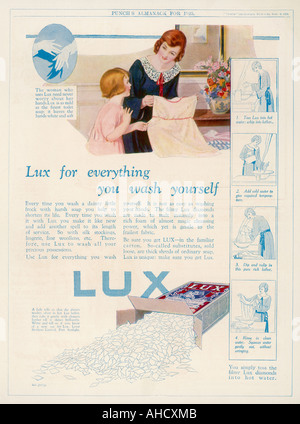 ADVERT/LUX SOAP FLAKES Stock Photo - Alamy