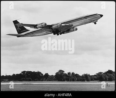 A Boeing 707 plane taking off from London Gatwick Airport Stock Photo ...