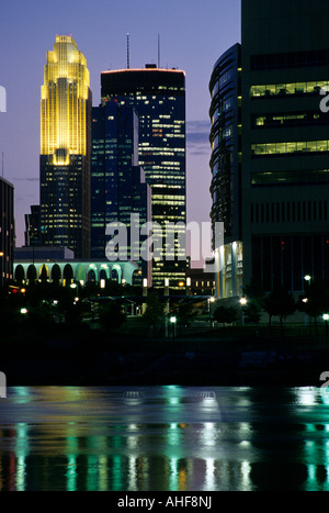 The IDS Tower in downtown business district of Minneapolis, is the ...