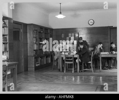 SHEFFIELD UNI LIBRARY Stock Photo - Alamy