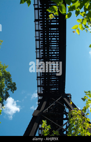 Frankenstein Cliff Trail during the summer months Located in the White ...
