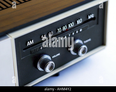 A shallow focus of a retro radio on a red wooden bench Stock Photo - Alamy