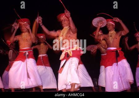VELAKALI A TRADITIONAL DANCE FORM OF KERALA Stock Photo - Alamy
