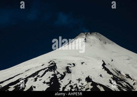Volcano Villarrica seen from PucÃ n Patagonia Chile Stock Photo - Alamy