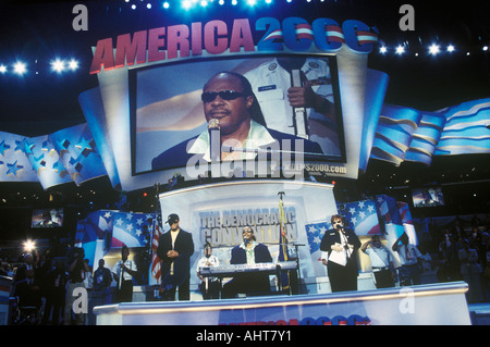 Stevie Wonder performs following Al Gore s nomination speech at the ...