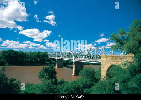 A bridge over the Orange River at Aliwal-North in South Africa Stock ...