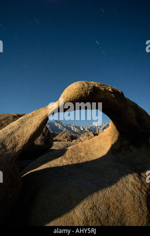 Star trails and the Mobius Arch in the Alabama Hills Recreation Area ...