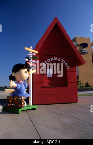 STATUE OF LUCY FROM CHARLES M. SCHULTZ "PEANUTS" COMIC STRIP. ST.PAUL ...