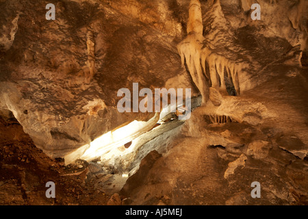 Stalagmites and stalagtites in Chifley Cave at Jenolan Caves in Blue ...