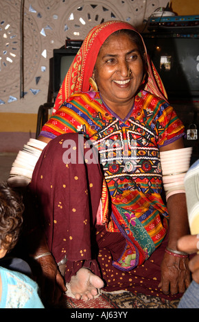 Woman Ludia village in Kutch district Gujarat India Stock Photo - Alamy