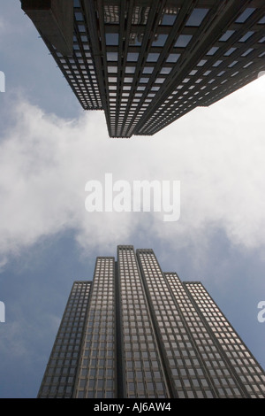 Buildings facing each other Stock Photo: 124191332 - Alamy