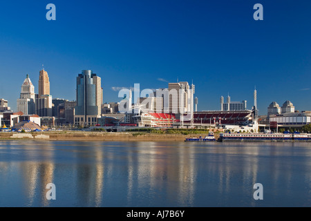 View of Cincinnati, Ohio from Covington, Ky. Date c1848 Stock Photo - Alamy