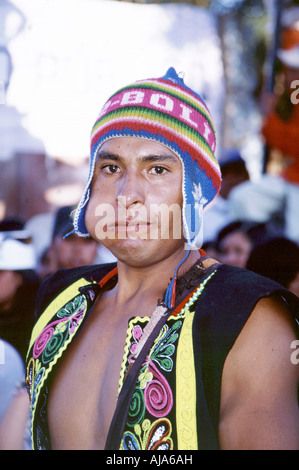 Bolivian man chewing coca leaves Stock Photo - Alamy