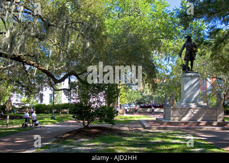 CHIPPEWA SQUARE AND THE STATUE OF GENERAL JAMES EDWARD OGLETHORPE IN ...