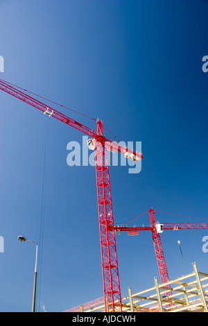 Red lattice boom tower crane Stock Photo - Alamy