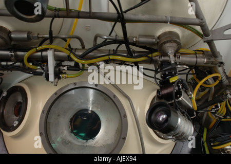 Mir 2 submersible on board the Russian research ship Akademik Mstislav ...
