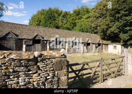 stone stable block Stock Photo - Alamy