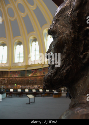 A bronze sculpture of George Bernard Shaw by Prince Paolo Troubetzkoy ...