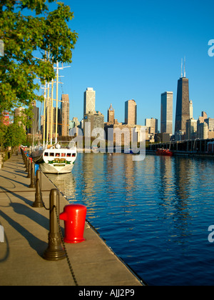 Hancock Tower View From Navy Pier Stock Photo - Alamy