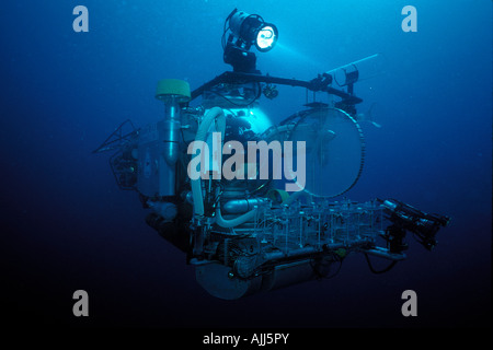 Johnson Sea Link submarine Caribbean Atlantic Ocean Stock Photo - Alamy