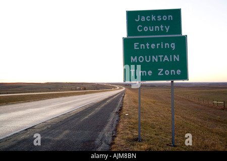 Entering central time zone sign in United States Stock Photo - Alamy
