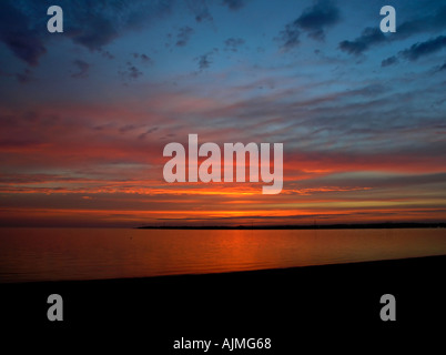 beautifull sunset over the ocean Stock Photo - Alamy