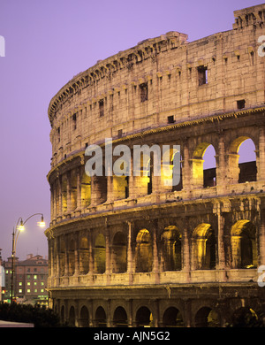 Colosseum ancient building in Rome city, Italy Stock Photo - Alamy