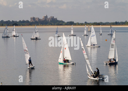 Weekend hobby Uk. Datchet Water Sailing Club Queen Mother Reservoir ...