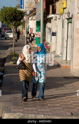 Tripoli, Libya. Young Libyan Women Stock Photo - Alamy