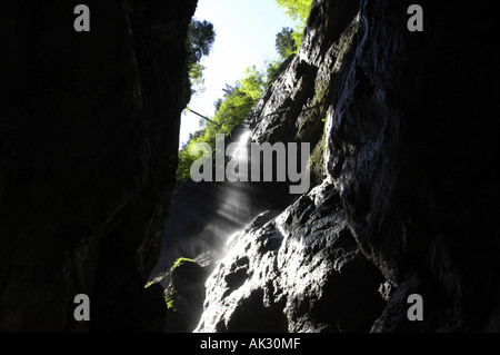 gorge klamm geography geology rocks pathway water melt melting ice ...