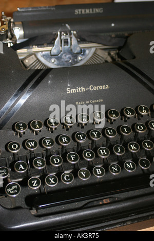 Authentic typewriter from Second World War Stock Photo - Alamy