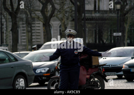 PARIS FRANCE TRAFFIC POLICE 2004 Stock Photo - Alamy