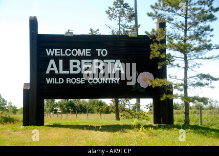 Alberta Welcome Sign Canada Stock Photo - Alamy