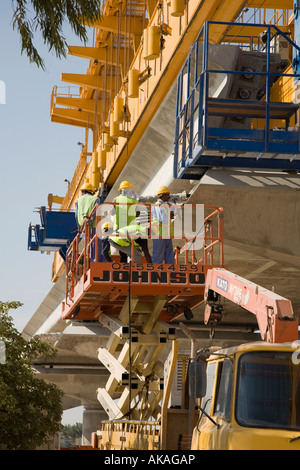 Elevated viaducts on the unfinished Dubai Metro rapid transit network ...