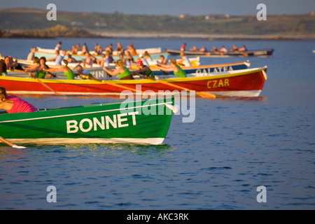 ladies gig race isles of scilly september Stock Photo - Alamy