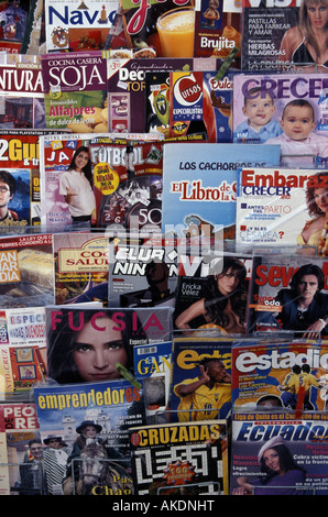 Spanish language magazines, magazine rack, kiosk, Paseo de la Reforma ...