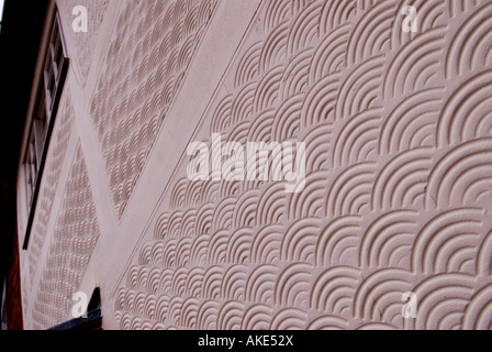 PARGETING ON WALLS OF HOUSES SAFFRON WALDEN ESSEX BRITAIN 2007 Stock ...